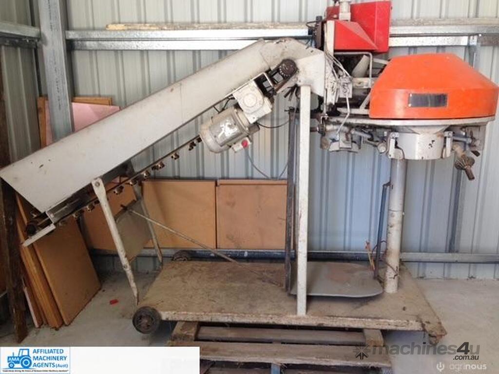 Used 5161 Potato Bagger Machine Garfield VIC Bag Packer Filler in , VIC