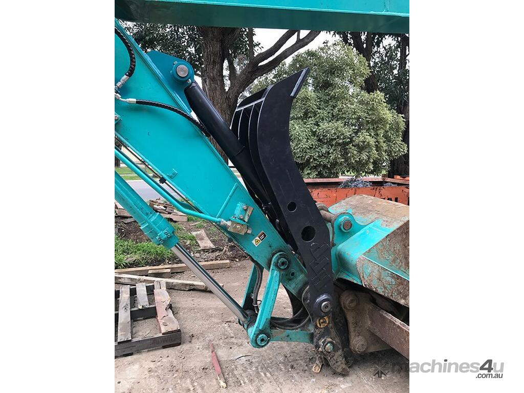 New Hardwood Forest Products Australia Hydraulic and Static Bucket ...