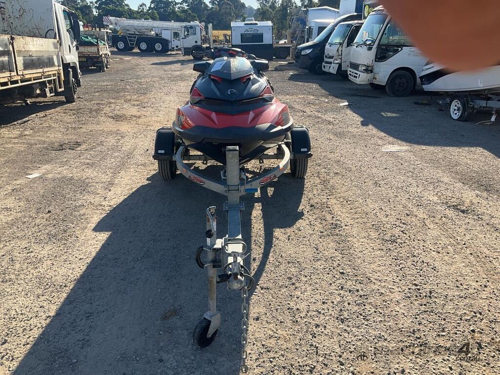 Buy Used 2019 easytow 2019 Easy Tow Single Axle Boat Trailer Trailers ...