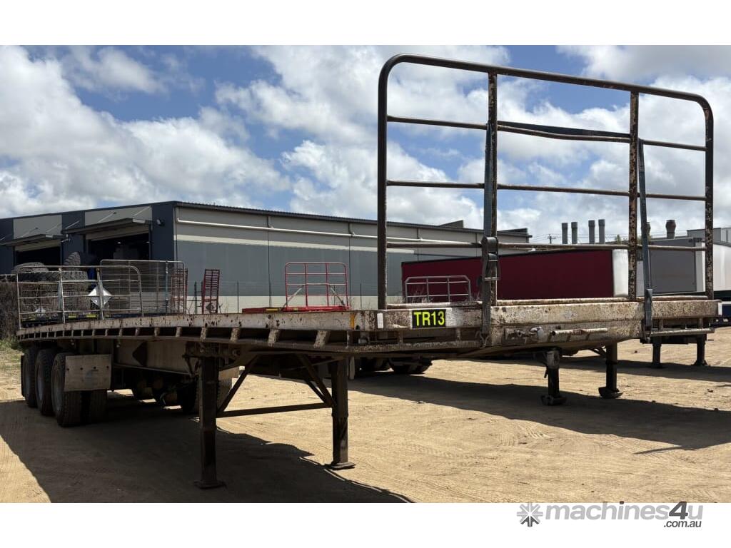 Buy Used 1984 loadmaster 1984 Loadmaster Flat Deck Trailer - Mackay ...