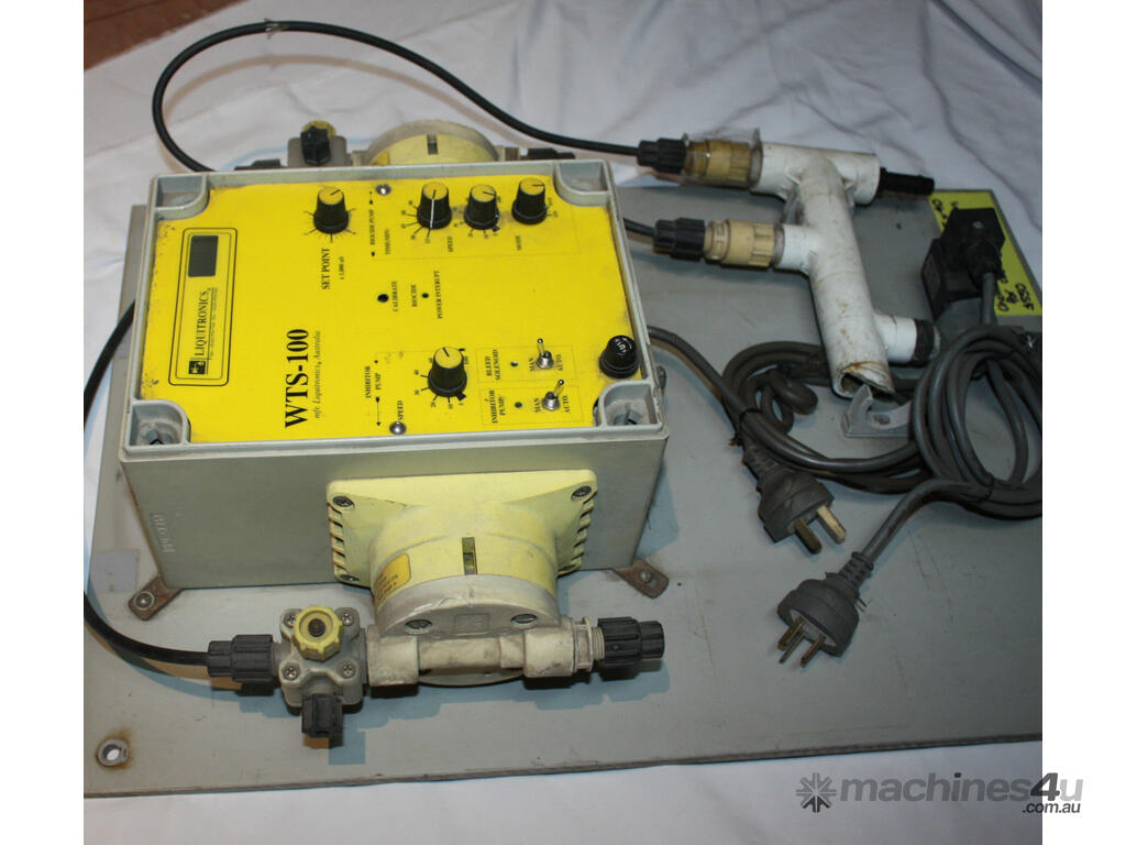 Used liquitronics WTS-100 Diaphragm Pumps (261298)
