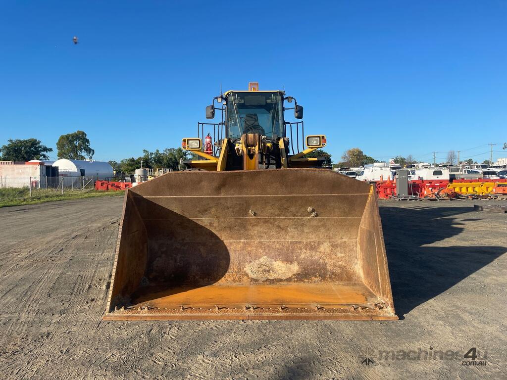 Used 2018 komatsu WA480-6 Wheeled Loader (1083199)