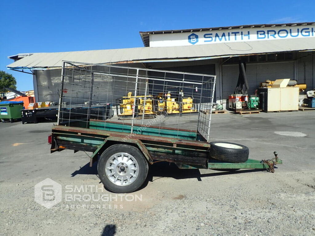 Buy Used 1999 CUSTOM BUILT SINGLE AXLE CAGED BOX TRAILER Box Trailer in ...