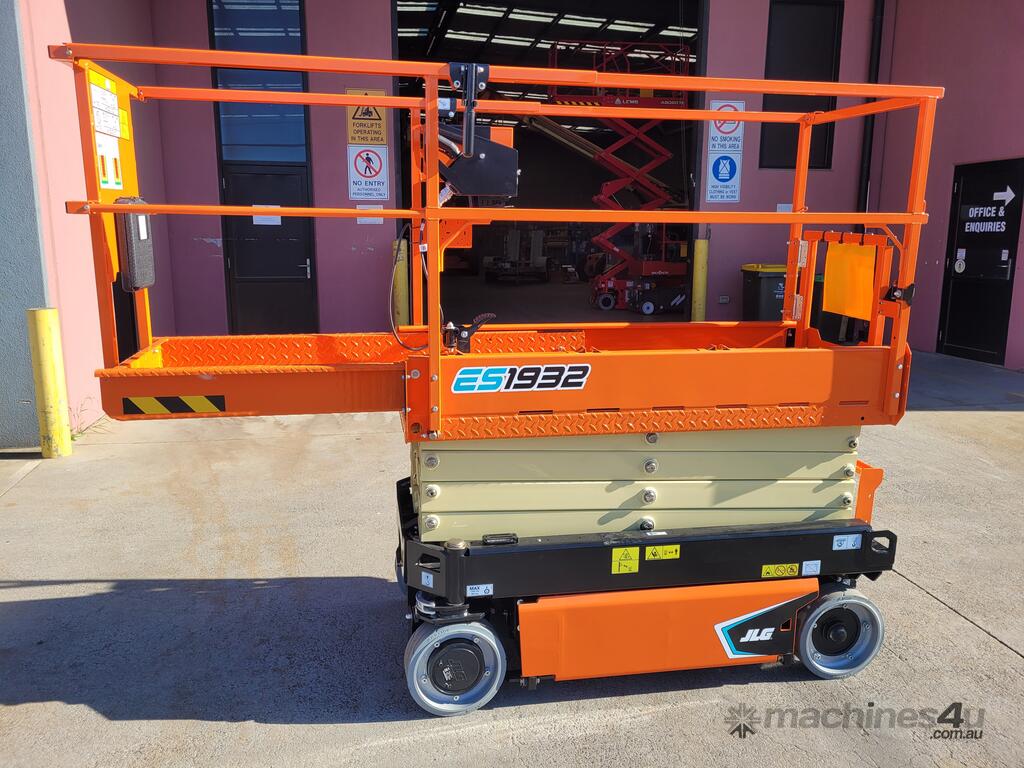 New 2024 jlg ES1932 Scissor Lift (814899)
