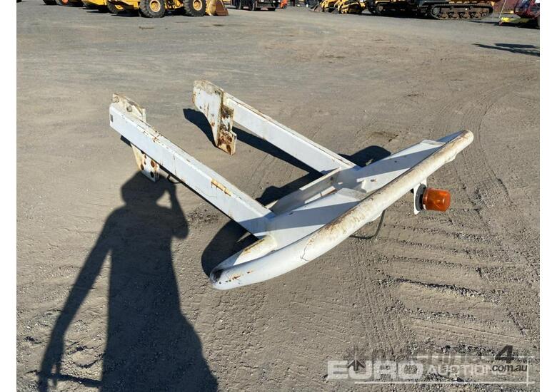 Buy Used Not Specified Unknown 2013 QMW ROPS to Fit Kenworth Truck ...