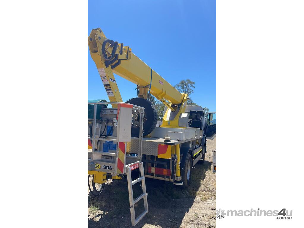 Hire 2010 palfinger WT300 EWP Elevated Work Platform Truck (930099)