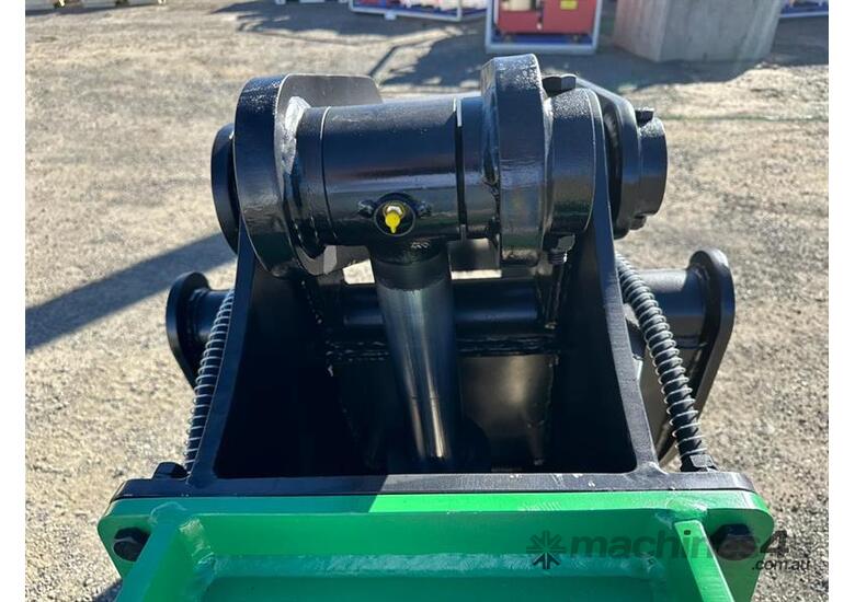 Used SINGLE RAM HYDRAULIC Single Ram Hydraulic Grapple Attachment ...